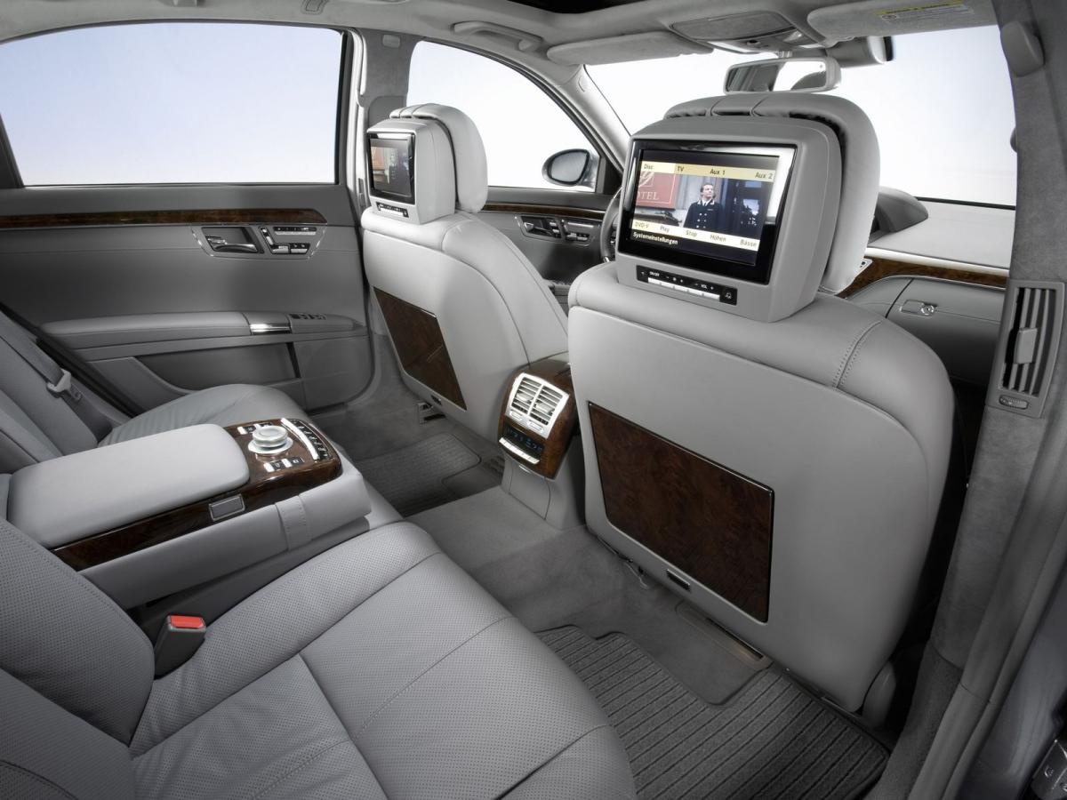Mercedes-Benz S-class (W221) S 550 (388 Hp) G-TRONIC